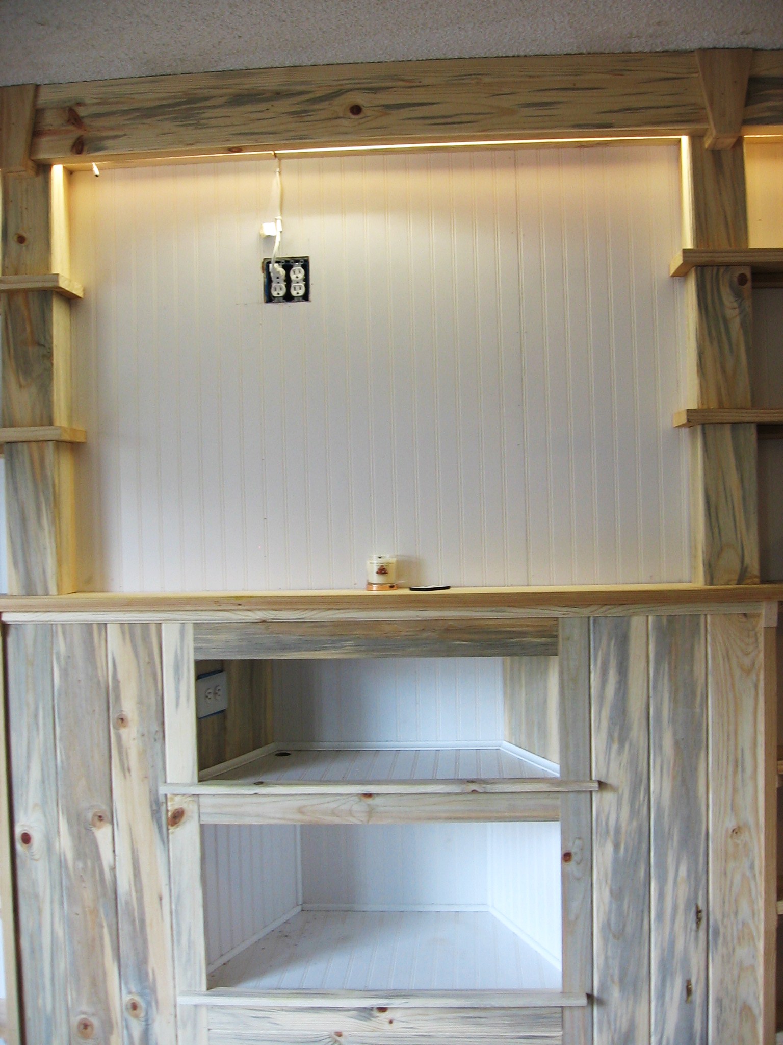 entertained10 – Neoteric Wood Art